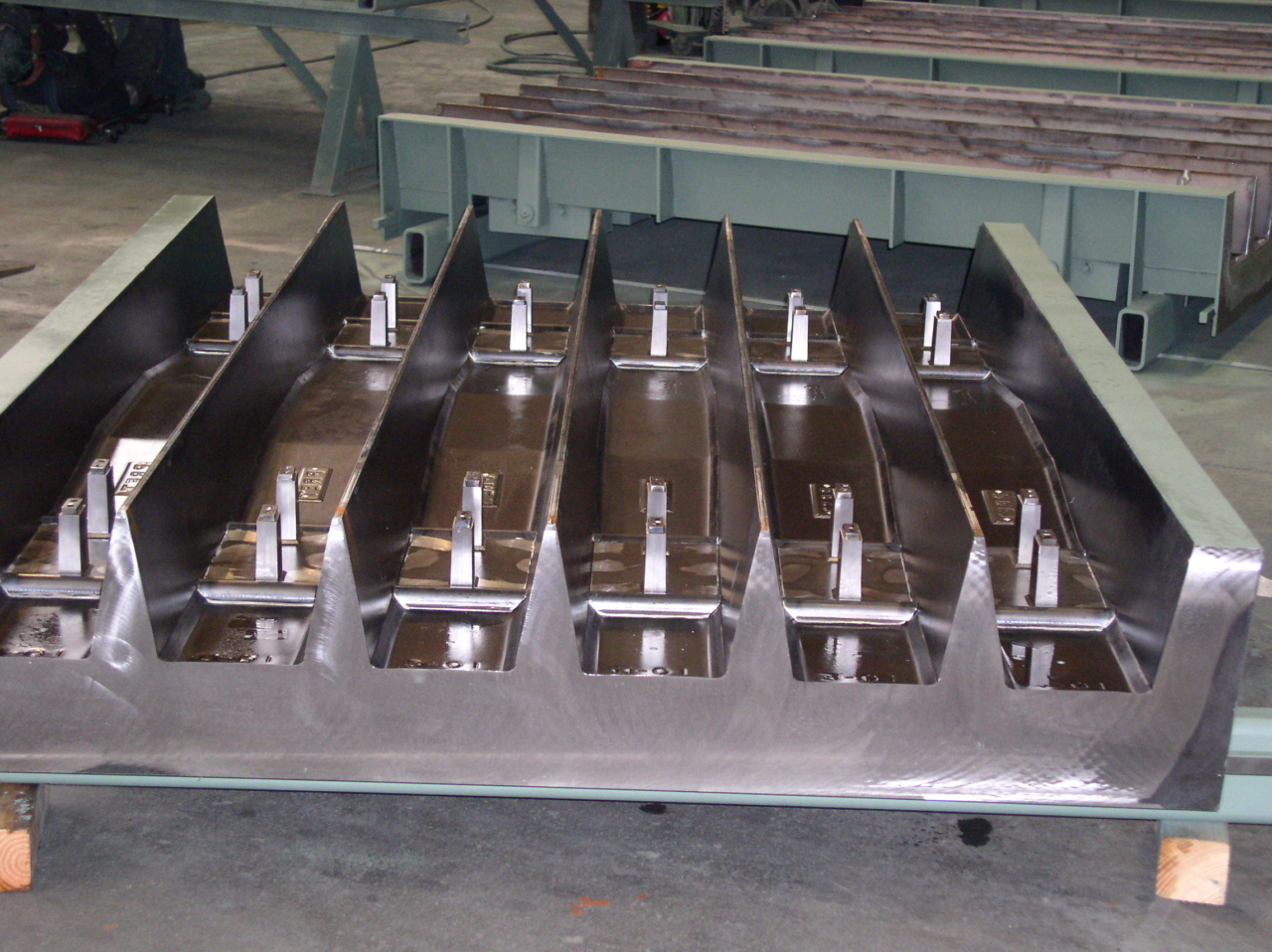 RAIL TIE / RAIL CROSSING FORMS - Helser Industries - Global Leader in ...