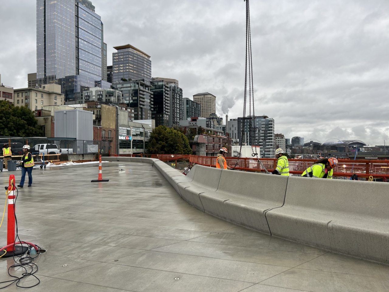 Seattle WaterFront Bench - Helser Industries - Global Leader in Precast ...